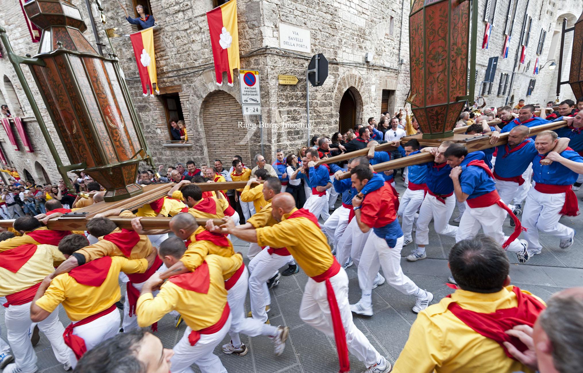I Ceri di Gubbio - The Crowded Planet