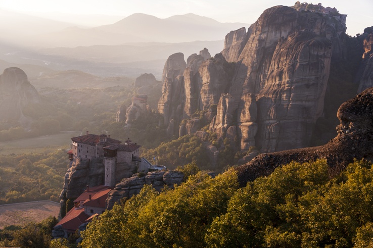 Mountains and Mysticism: a Meteora Sunset - The Crowded Planet