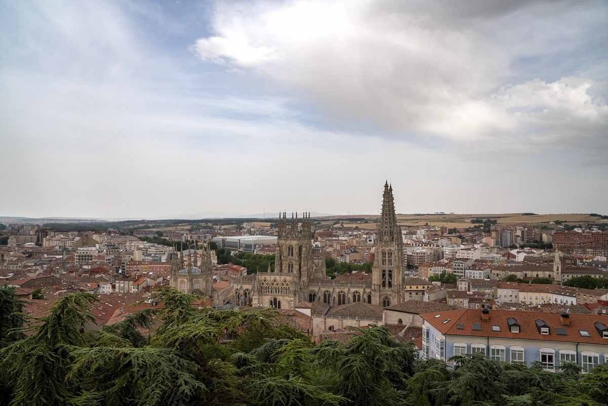 12 Things to do in Burgos: A Women's Journey - The Crowded Planet